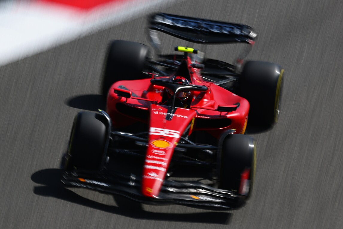 Test F1, Day 2: le monoposto in azione in Bahrain
